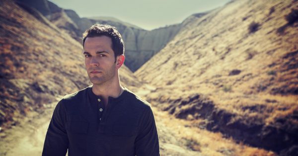 Signing Story: Ryan Kinder - Music Connection Magazine