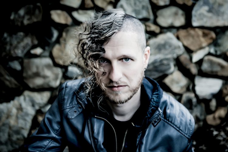 New Music Critique: Two Hundred Feet | Music Connection Magazine