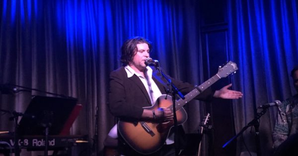 Live Review: Andras Jones at The Hotel Cafe in Hollywood - Music ...