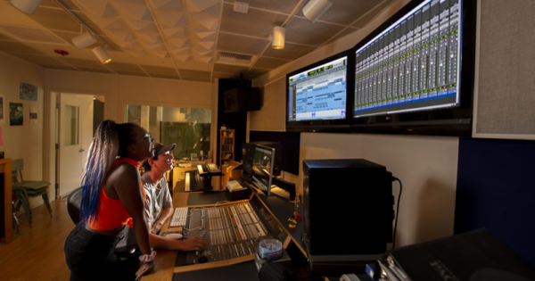 Close Up: University of The Pacific Conservatory of Music - Music ...