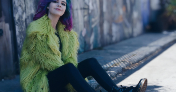 New Music Critique: Emily Cole – Music Connection Magazine