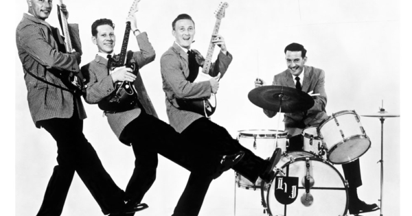 Kubernik: "The Ventures: Stars on Guitars" - Music Connection Magazine