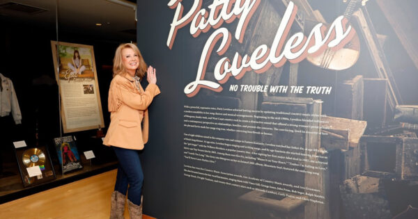 Country Music Hall of Fame and Museum Opens Patty Loveless Exhibition ...