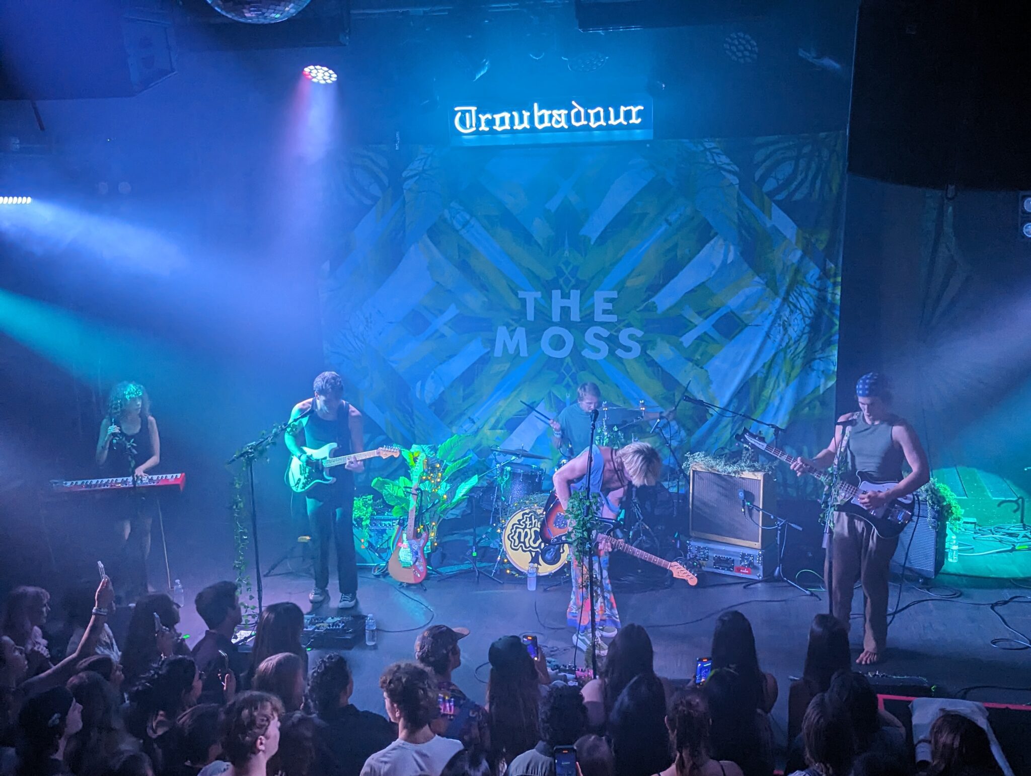 Live Review: The Moss - Music Connection Magazine