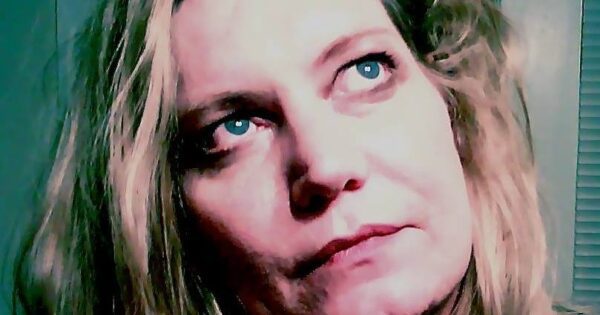 New Music Critique: Beth Isbell and Holly Wood