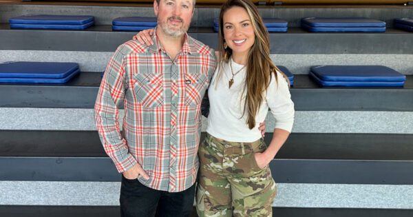 Singer-Songwriter Naomi Johnson Signs with WME