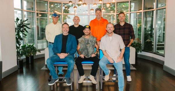 Jay Webb Signs Global Publishing Deal with Sony Music Ahead of New Album