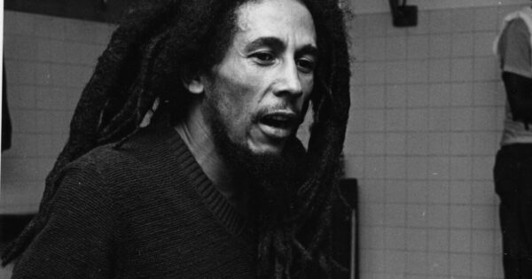Bob Marley Roots, Rock, Reggae: Live at Hammersmith Odeon